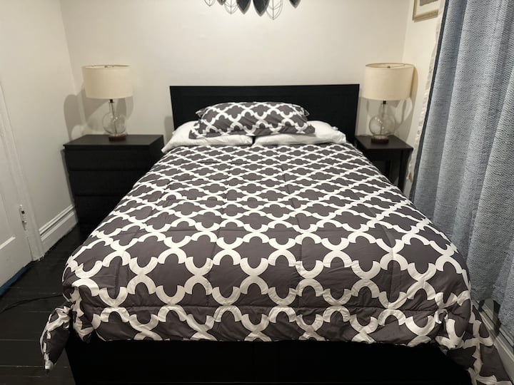 Cozy In Nyc. 10 Mins To Lga /15 To Manhattan - New York