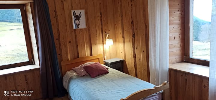 Gîte à La Ferme à 2 Pas De Gerardmer ÂNes Et Vache - La Bresse