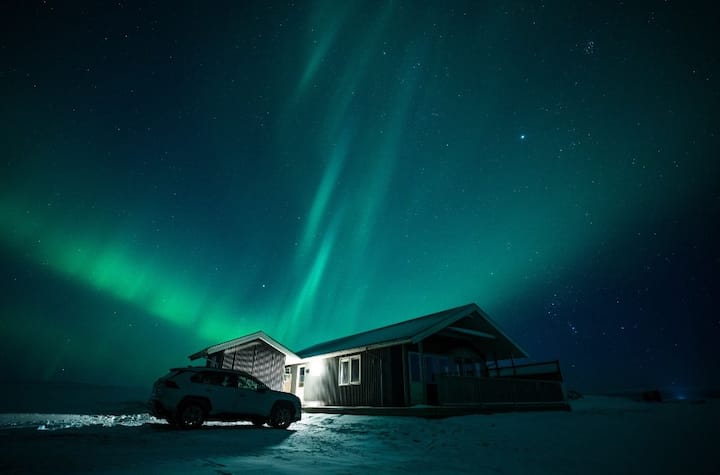 Brand New Luxury 3 Bedroom Cabin At Bryggjur - Island