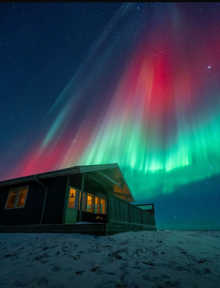 Brand New Luxury 3 Bedroom Cabin At Bryggjur - Islande