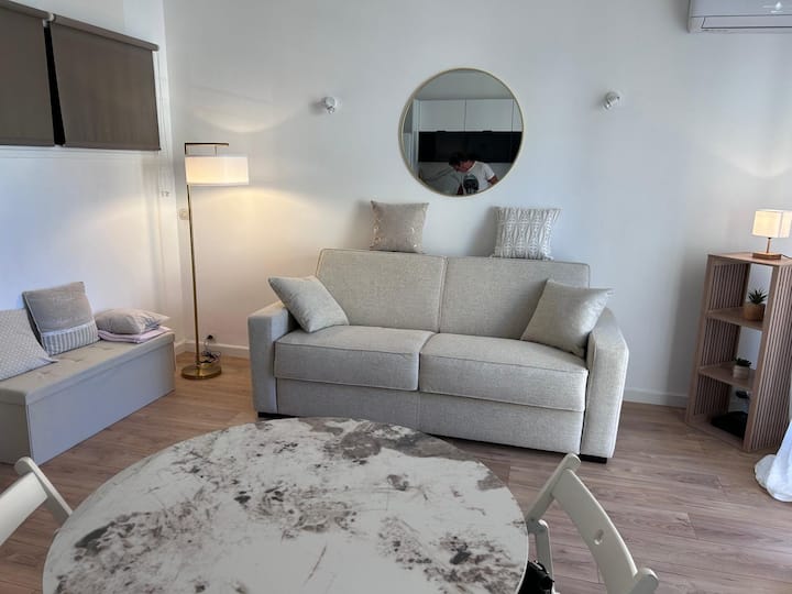 Le Studio Du Bonheur - Cannes