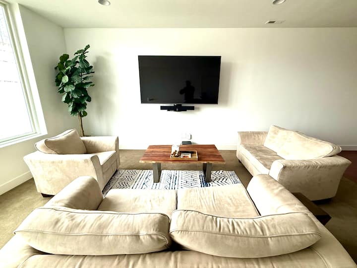 3bed/3bath/3 Floor In Downtown! - Salt Lake City, UT