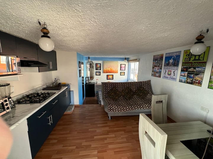 Loft Room-kitchen-table-chairs-sofa/bed-tv - Puebla