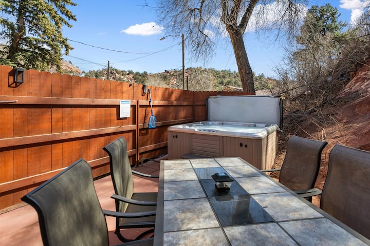 Steps To Incline/dt • Hot Tub • Parking • Dog Ok - Manitou Springs, CO