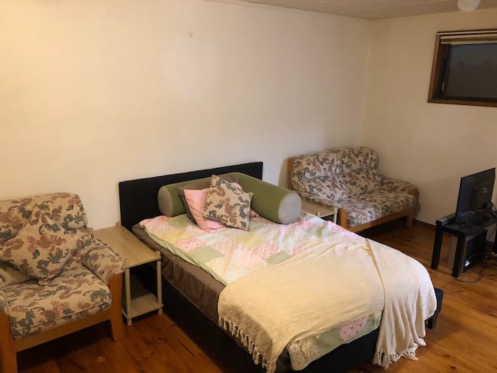 Tiny House In Warrnambool - 와남불