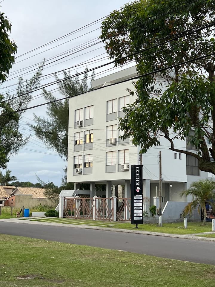 Apartamento Na Avenida Central De Atlântida! - Xangri-Lá