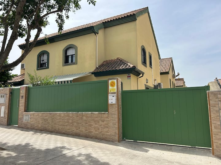Wonderstays Chalet El Naranjo - Sevilla - Alcalá de Guadaíra