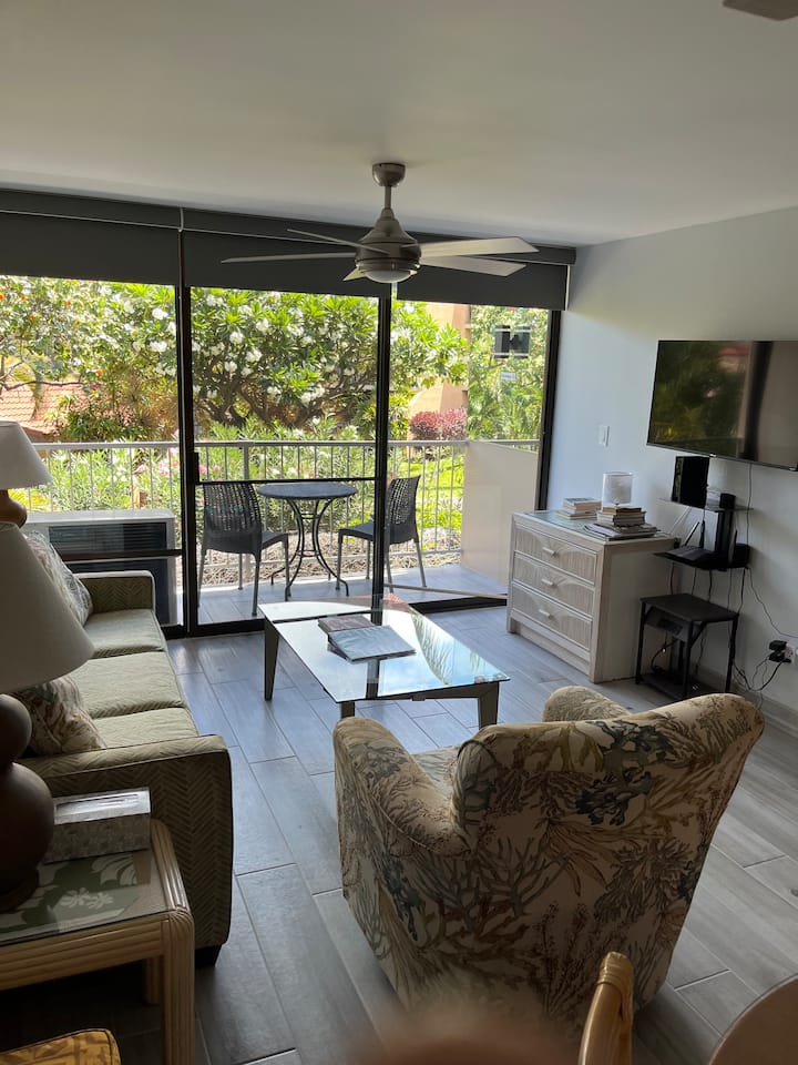 1 Block From Beach At A Great Price 2b/2bath - Hawaï