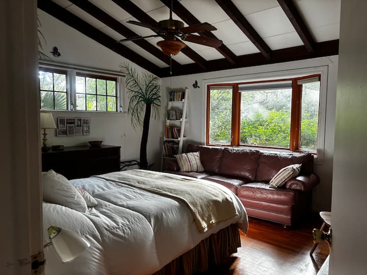 The Island Suite Retreat-comfy,cozy,can’t Be Beat! - St. Augustine Beach, FL