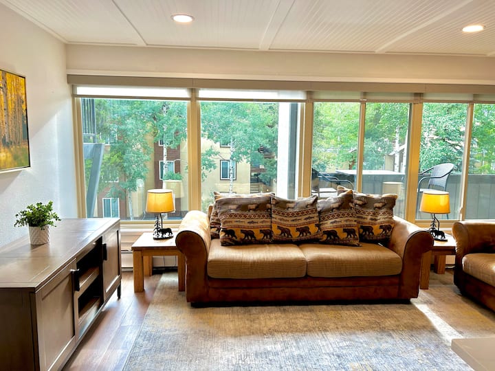 Close Access To Lifts And Downtown Breckenridge - Breckenridge, CO