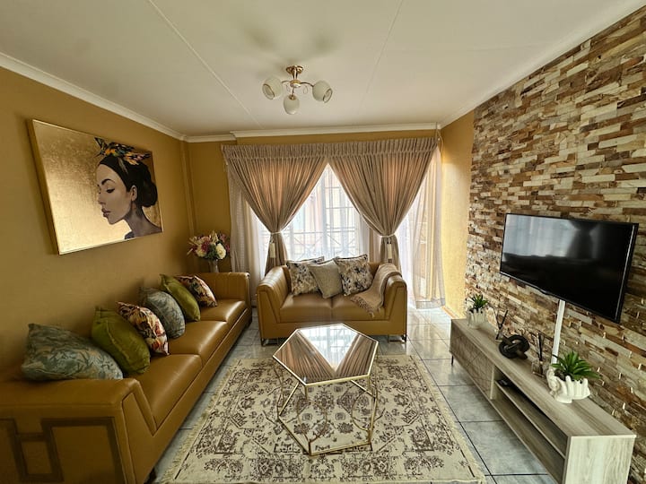 39 Summerplace West Acres - Mbombela