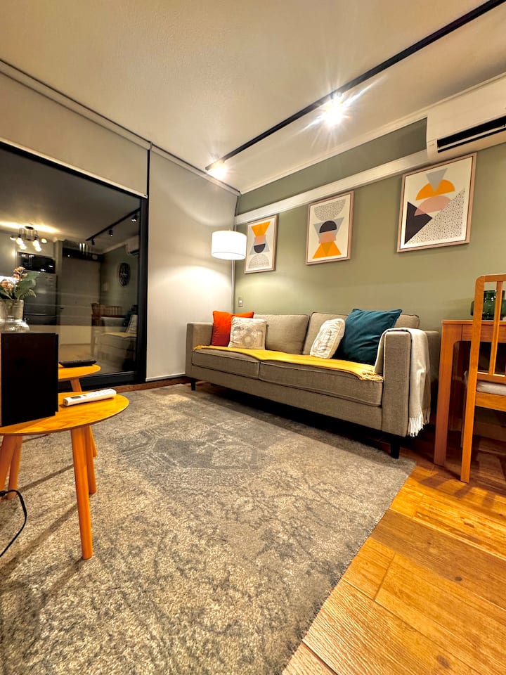 Centrico Full Apt. Metro Sta Lucia Lastarria Y Uc - Santiago