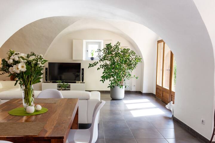 Loft Design Evan 105m² 2 Personnes - France