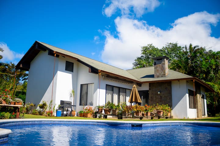 Little Switzerland - El Salvador