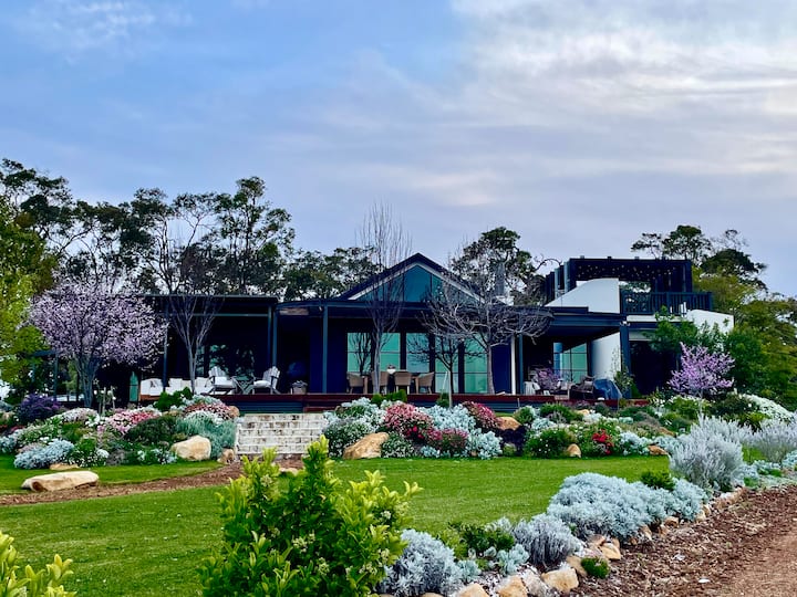 Panoramic Rural Retreat - Yallingup