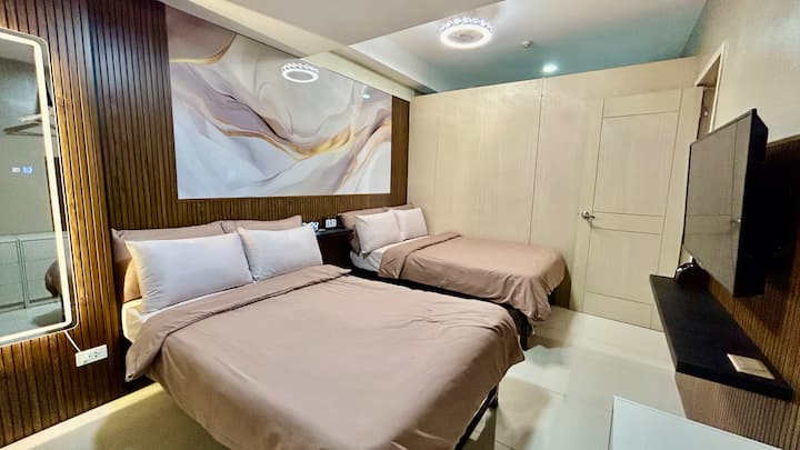 ☆Sale☆"near Sm North 2br W/ City View - Quezon City