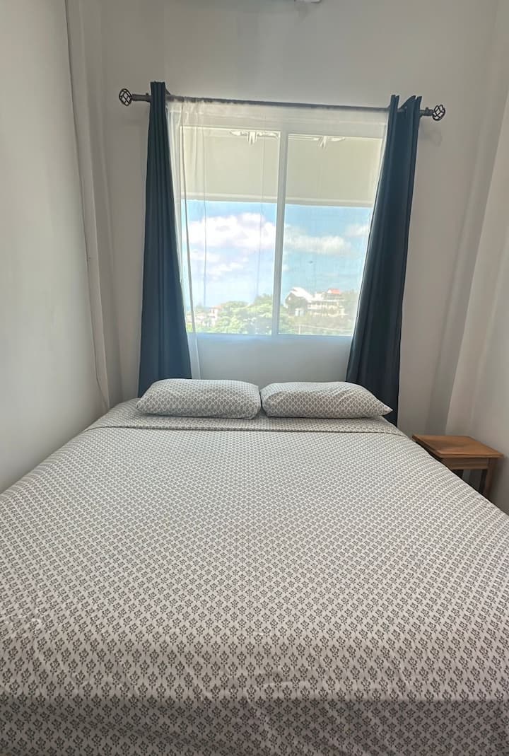 Keno's Awesomely Located Apartment In Town - Nicaragua