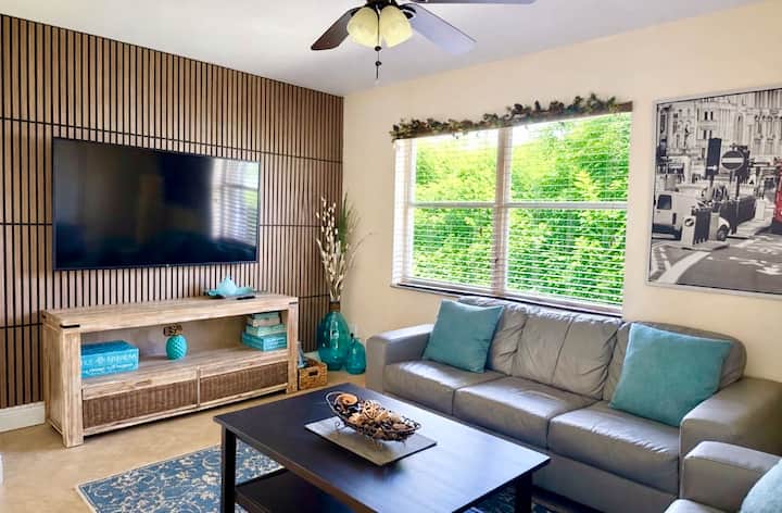 Perfect 1 Bedroom - 1 Mile From The Beach & Ave - Delray Beach, FL
