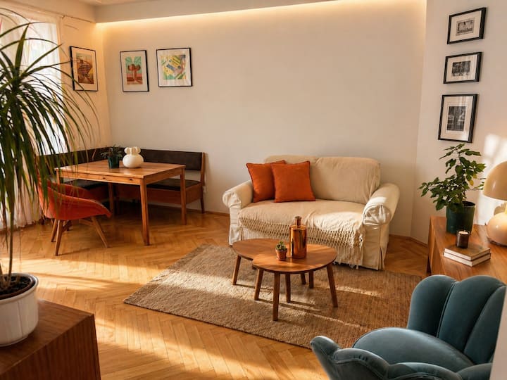 Boutique Hideaway In Old Town • Quiet Courtyard • - Bratislava