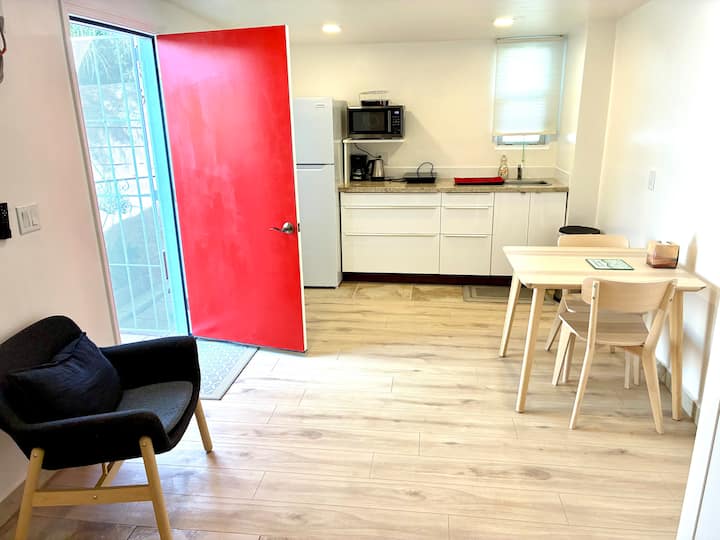 Tiny Studio Close To Asu - Tempe, AZ