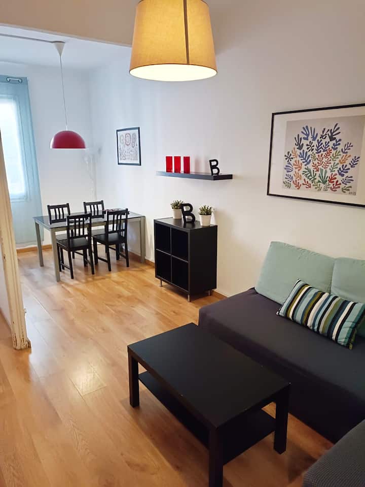 Apartment Next To Sagrada Familila With Wifi And A/c - Barcelona
