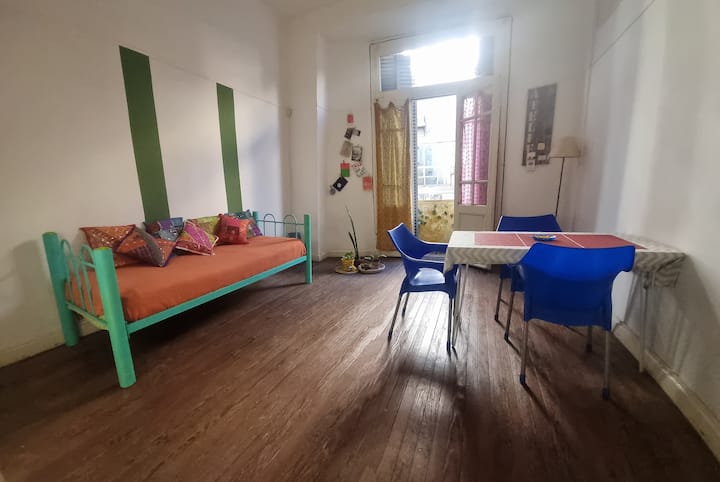 Porteño Amplio Y Luminoso. Zona Teatros Y Obelisco - Buenos Aires