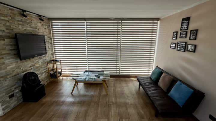 ¡Metro Sta. Lucía 50mt 2d/2b, 4 Pers., Wifi Piso9! - Santiago