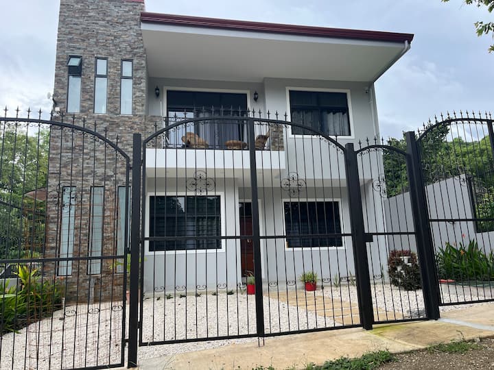 Apartamento Nuevo Para 6 Personas - Playa Hermosa