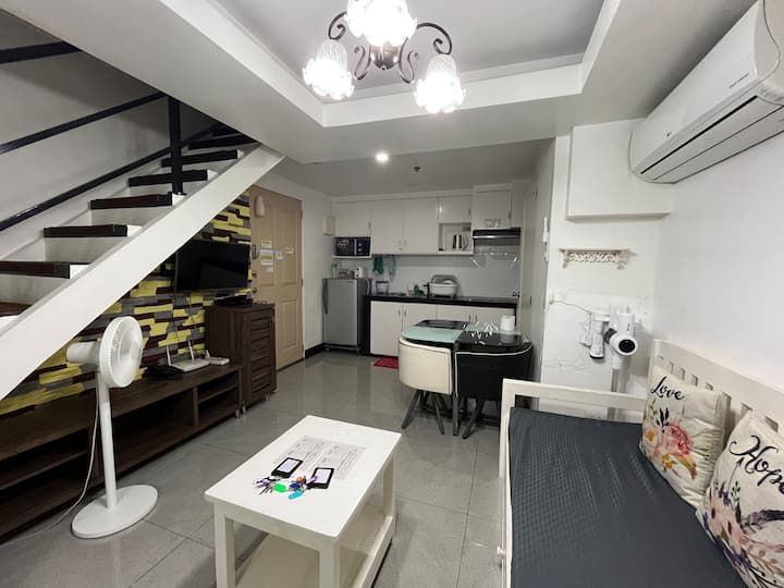 Makati Cbd Condominium Unit For Rent - Makati