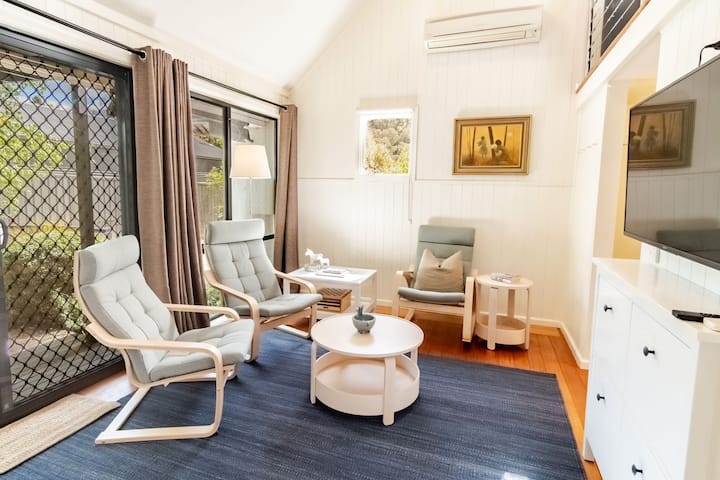 Allambie Cottages - Villa 1 - Bright