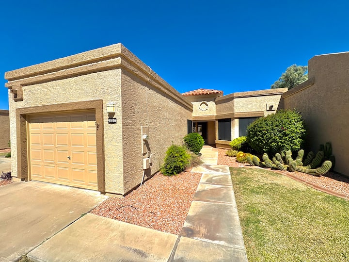 Snowbird Desert Oasis - Sun City, AZ