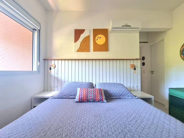 Apto Solar | Conforto, Sol Da Manhã E Vista Verde - Florianópolis