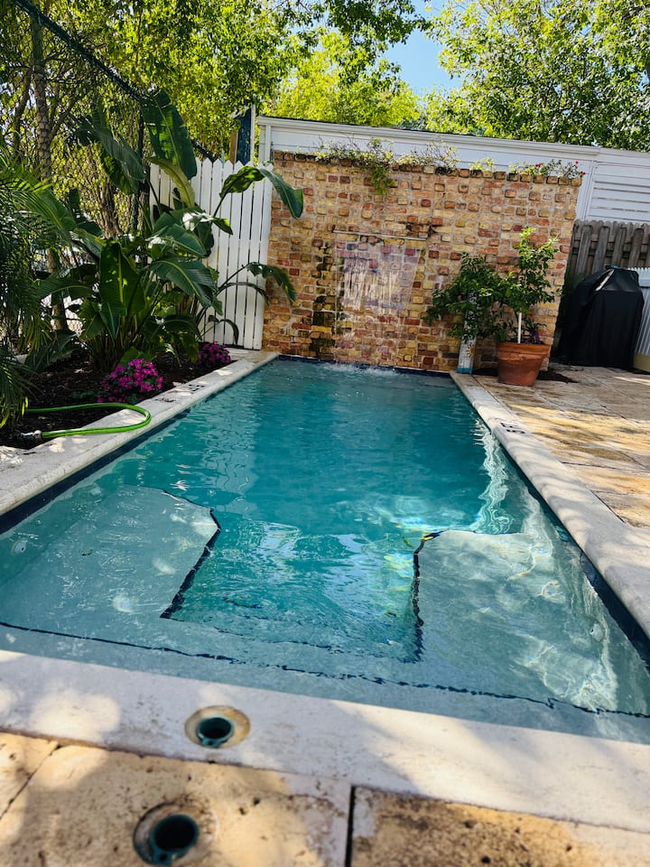 Romantic 1bd Cottage|hemingway’s Hideaway Key West - Florida