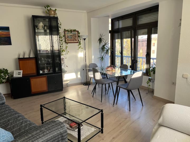 Fantastic ! 👍 A La Luna De València & Vt-45528-v - Valência