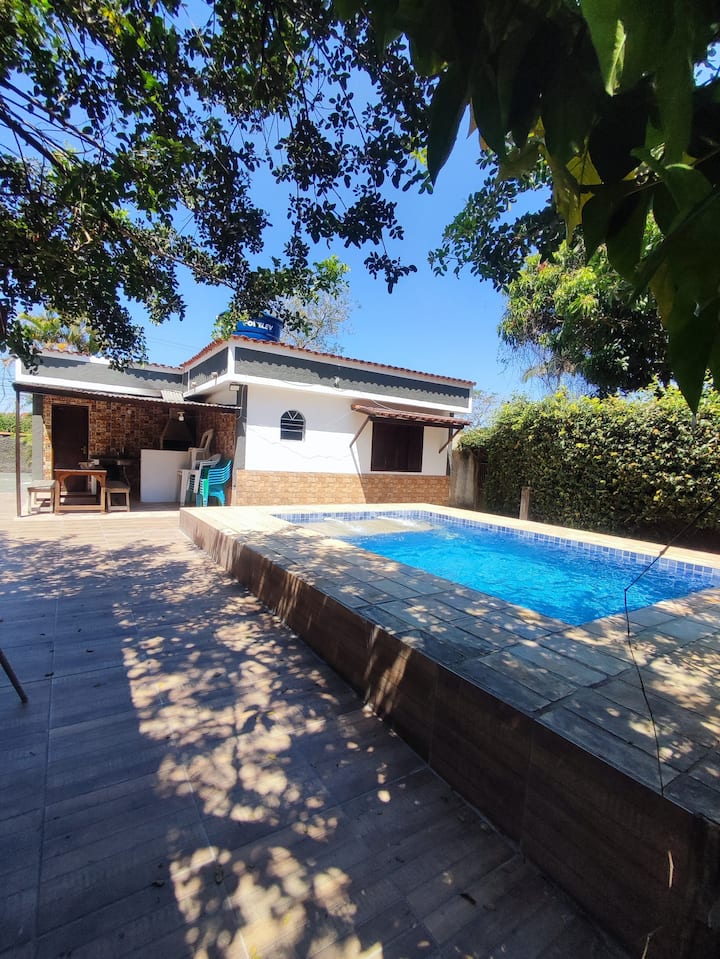 Casa Com Piscina E Churrasqueira Para Família - Itatiaia