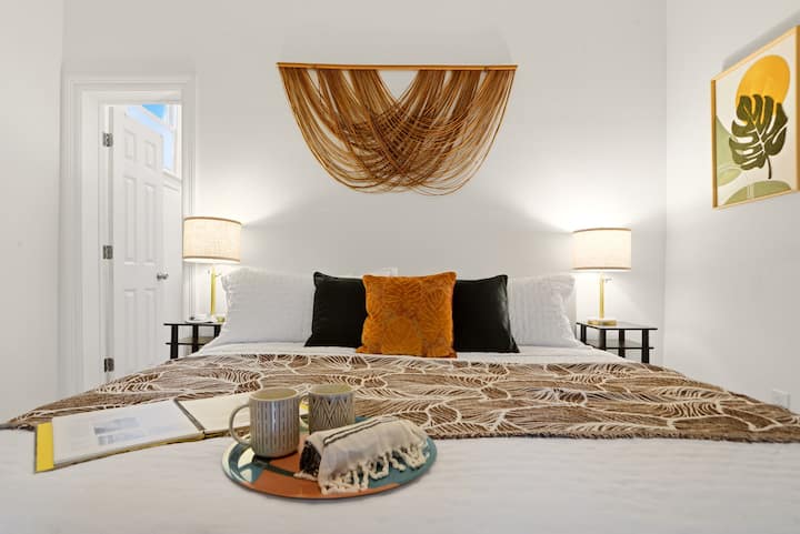 Stylish Studio | Near French Quarter - New Orleans, LA