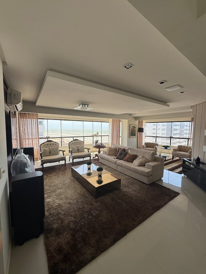 Luxo A 200 Mt Do
Mar Com Jacuzzi E Vista 180° - Tramandaí