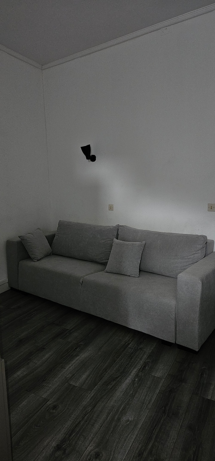 Appartement 20m2 Vue Sur Les Montagnes - Bagnères-de-Luchon