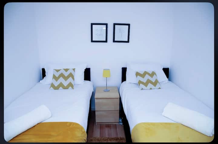 Hazel-ground-g - Brentwood