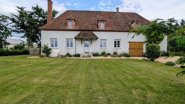 Belle Maison De Campagne - Allier