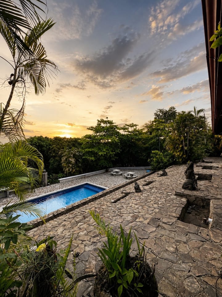 Eco Friendly & Architecture Villa, Outside Jaco - Costa Rica