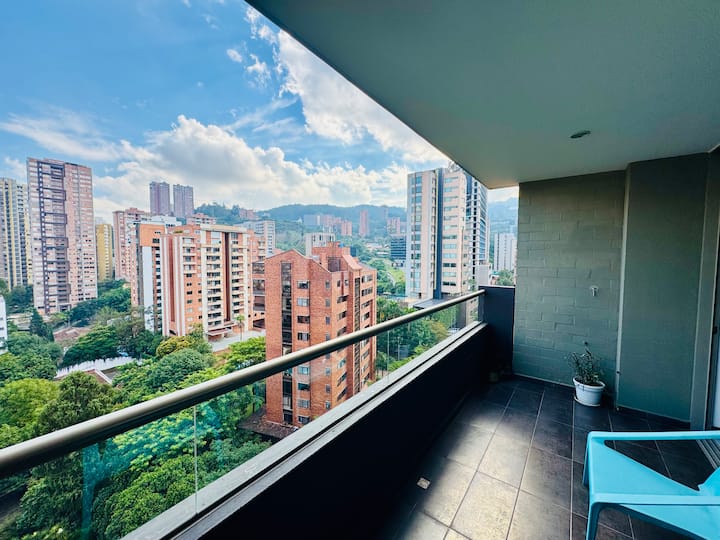 Modern Space In The Heart Of El Poblado - Medellín