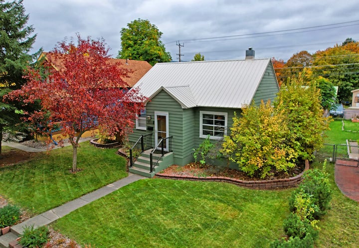 Cozy Centrally Located Home Near Shops And Trails - Kalispell, MT