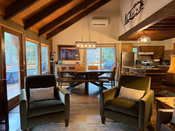 Red Clover Cabin At Black Butte Ranch (+Hot Tub) - Black Butte Ranch, OR