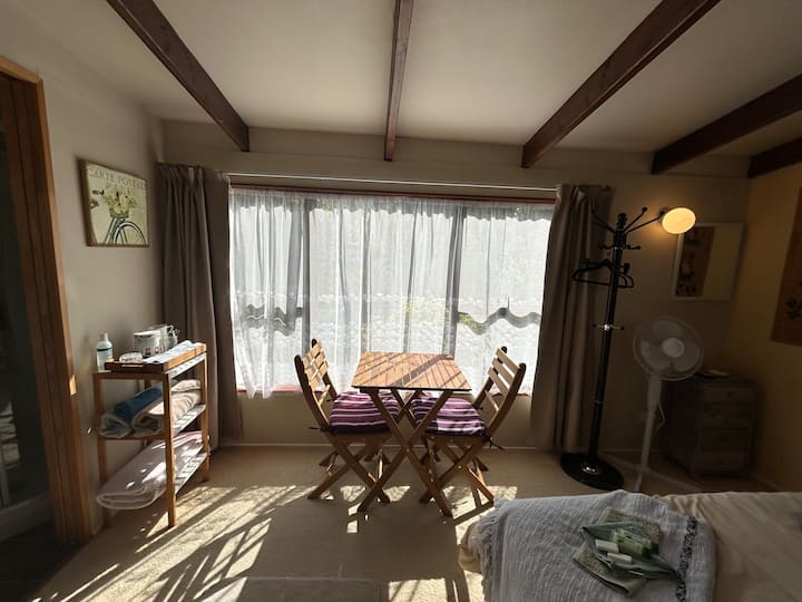 Comfortable Ensuite Room By The Sea. - Kaiteriteri