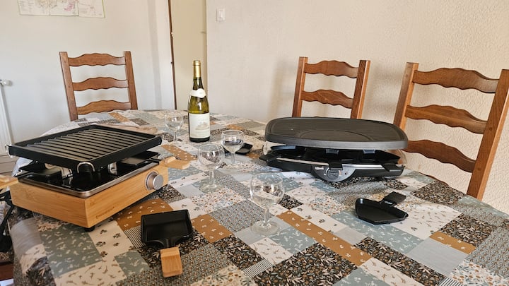 Gîte Classé, Cour Fermée Et Soirée Raclette - Mâcon