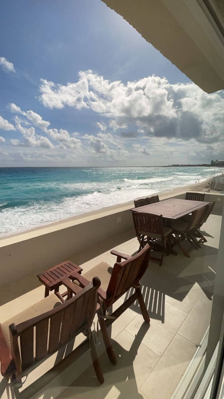 Luxury Aparment Grand Balcony Ocean Front - Cancún