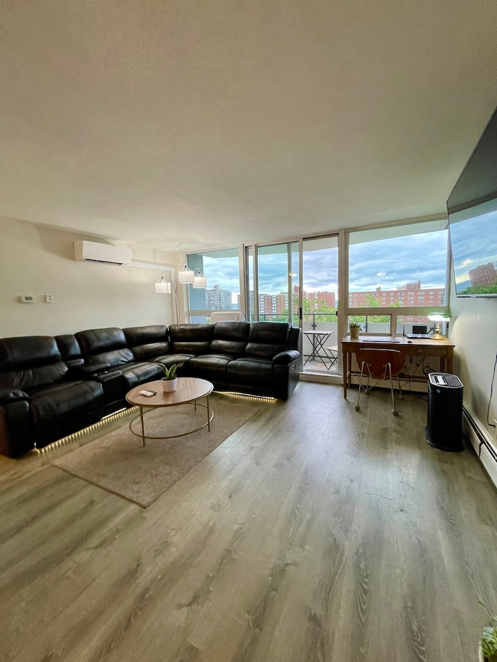The Executive Suite - Cleveland, OH