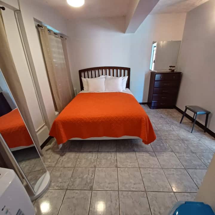 Price Drop - Fortuna Carambolas/golden Apple Unit - Saint Thomas