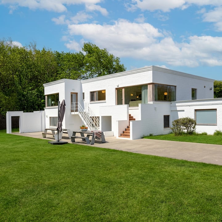 Villa Far East (D) - La Panne